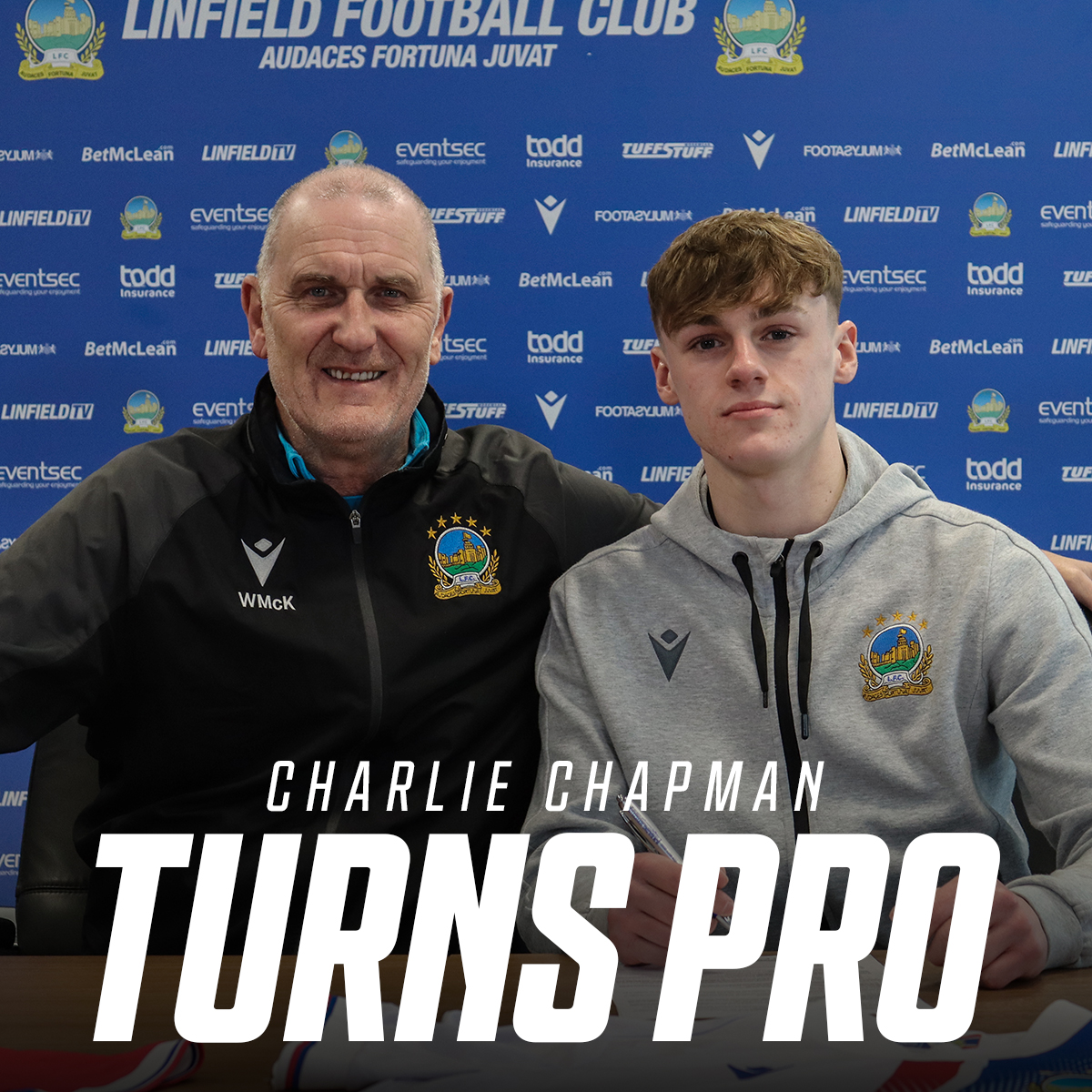Charlie Chapman Signs Professional Contract - Linfield Football Club