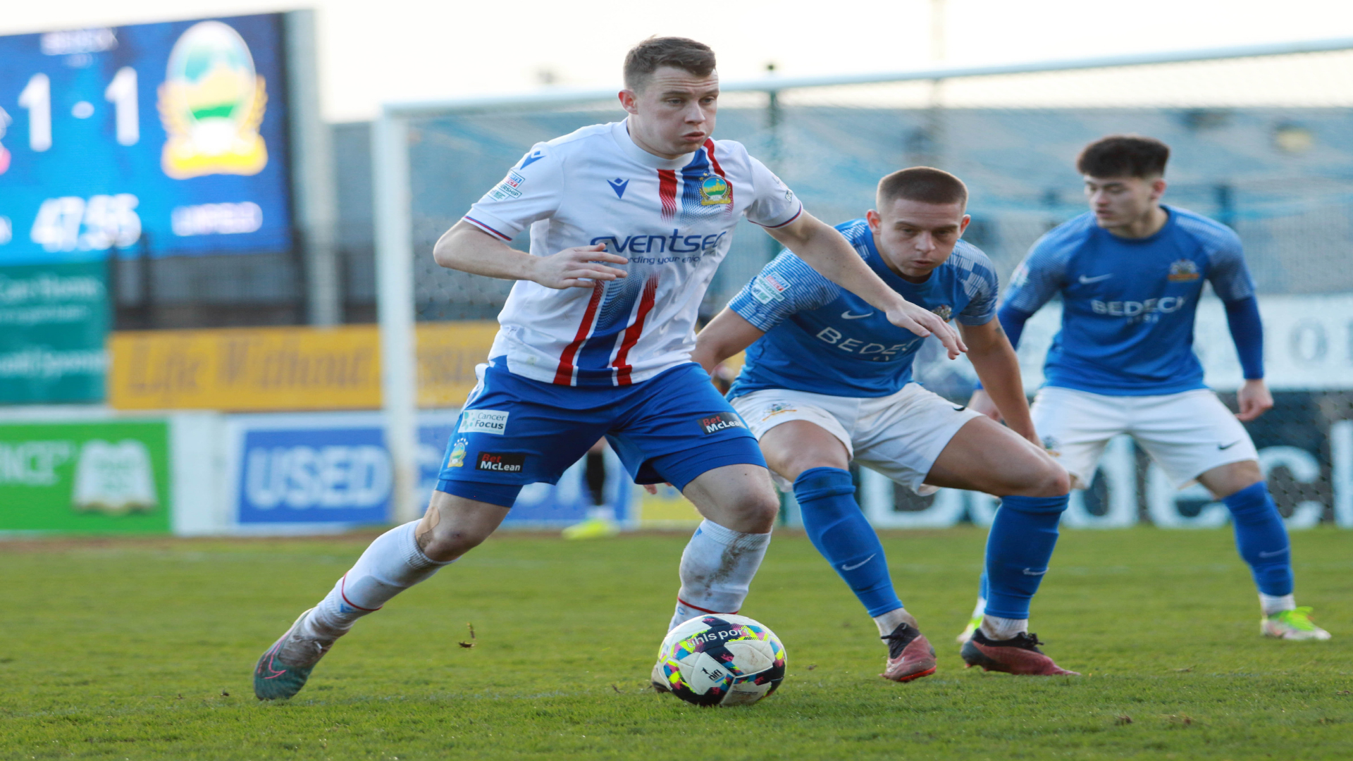 Glenavon v Linfield - Match Photos - 10/02/2024 - Linfield Football Club