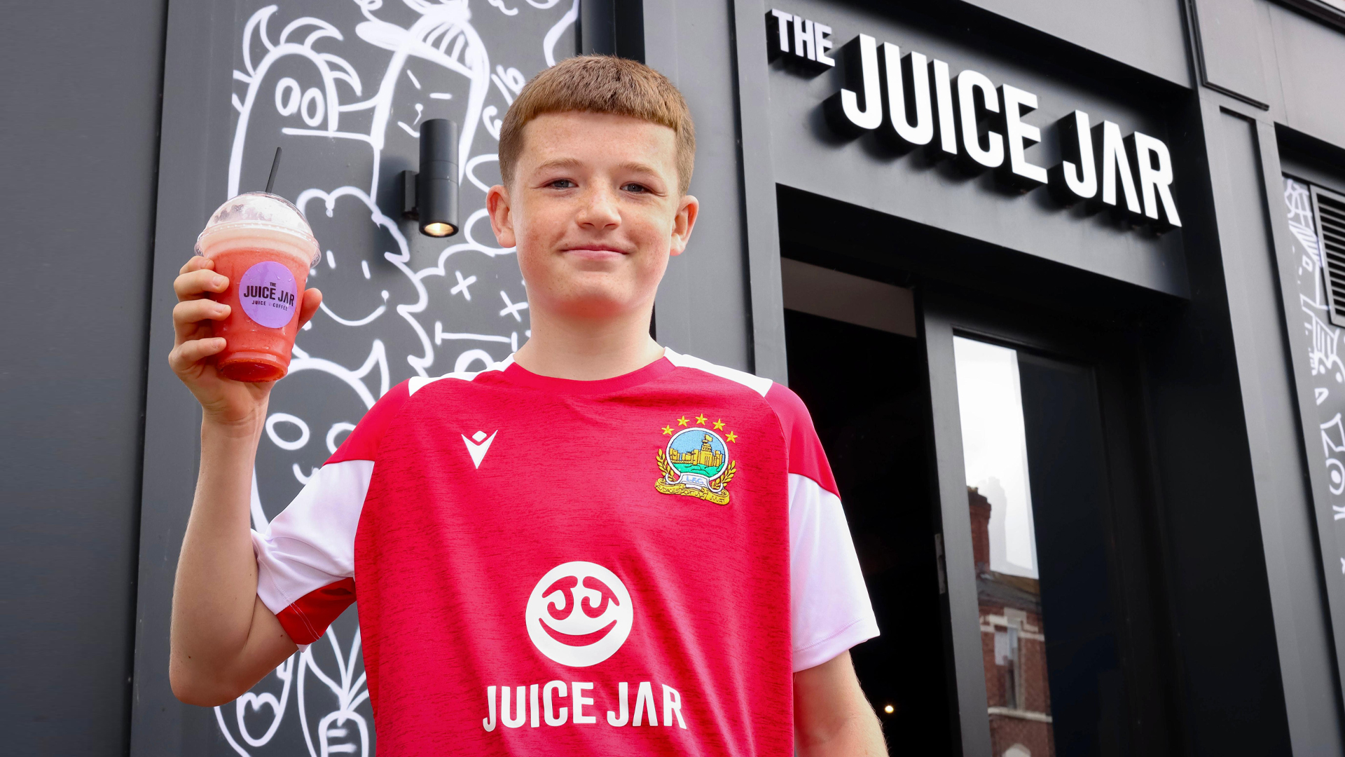 Juice Jar Sponsors SuperCupNI team - Linfield Football Club