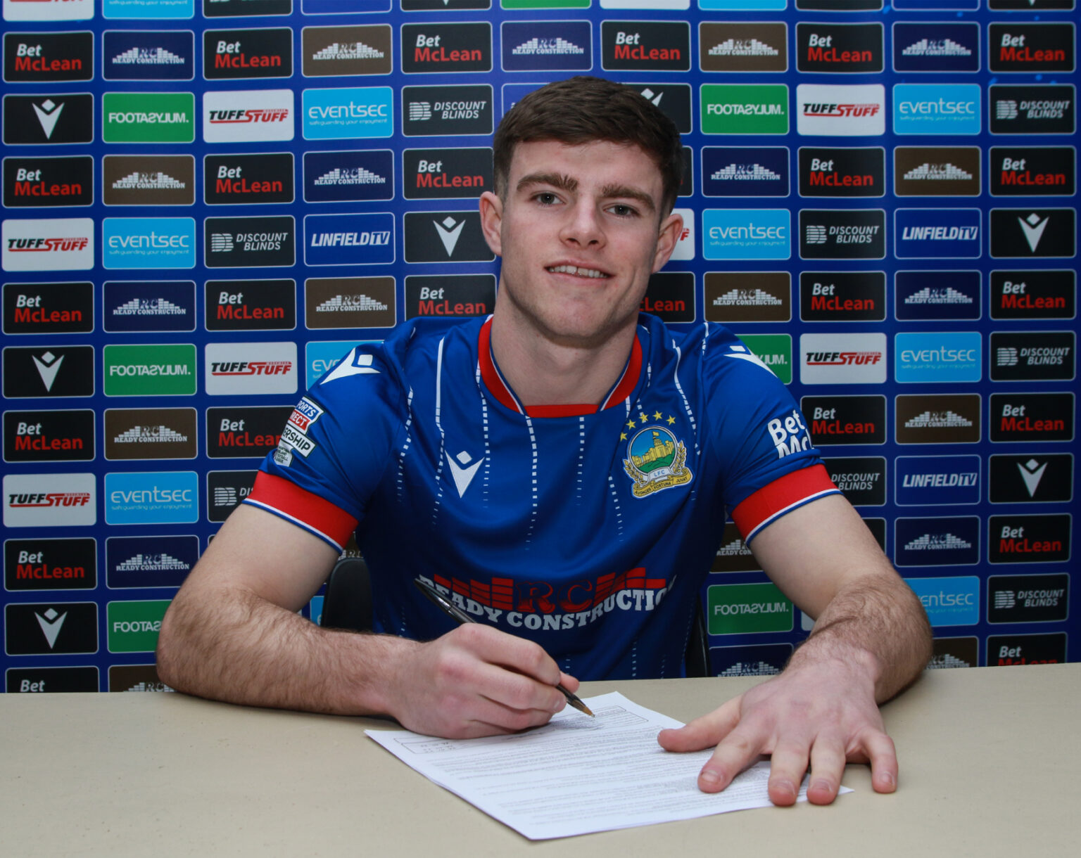 Kieran Offord Signs for Linfield - Linfield Football Club