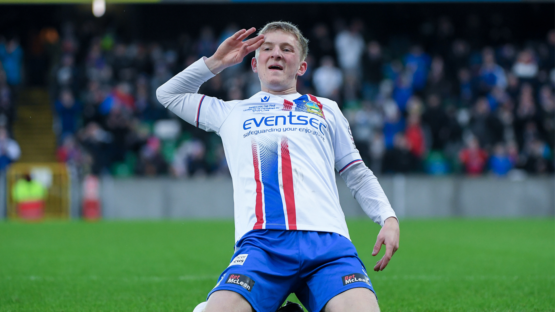 Rhys Annett Goes On Loan - Linfield Football Club