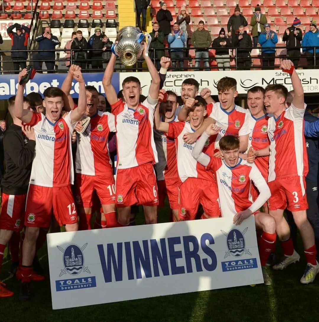 Former Player Callum McVeigh Passes Away - Linfield Football Club